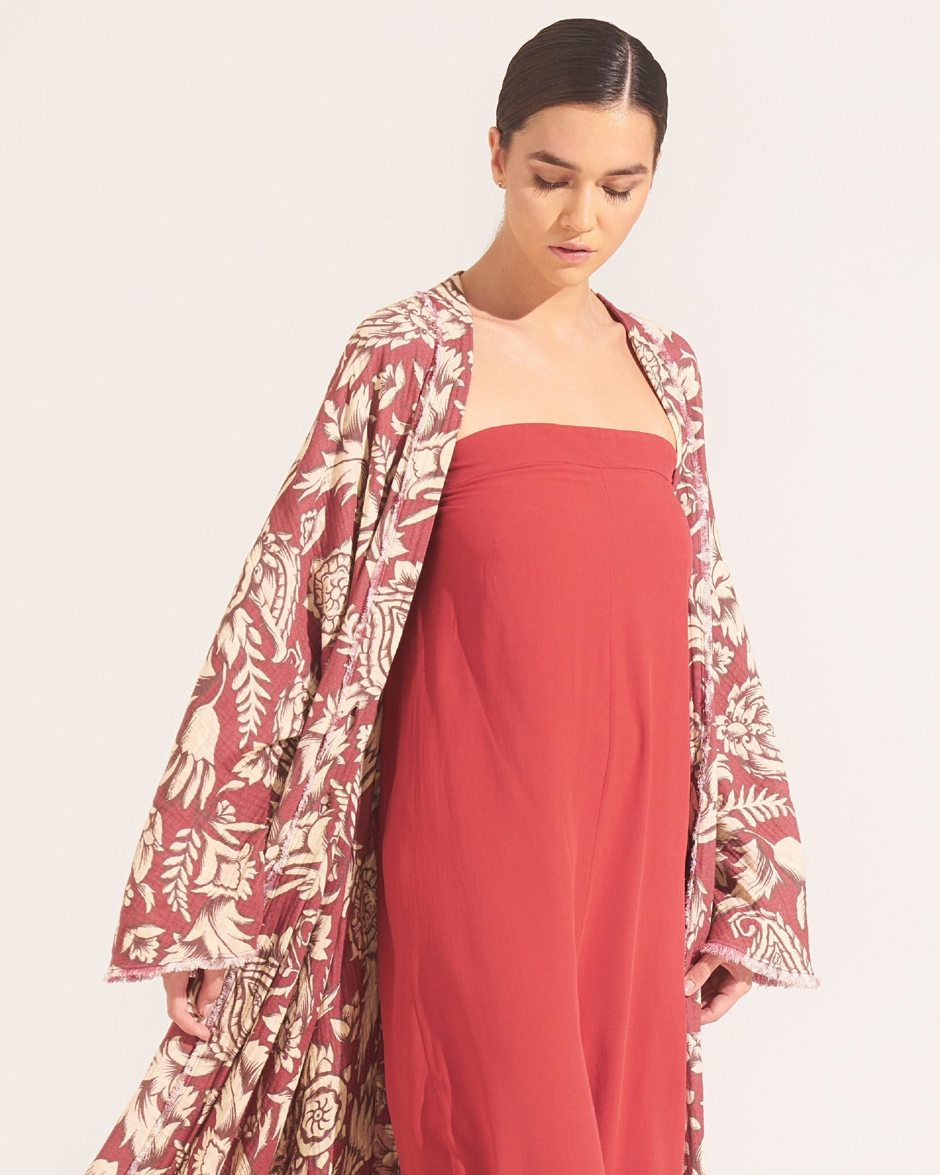 Carson Robe Florentina Scarlet – Morrato Bali